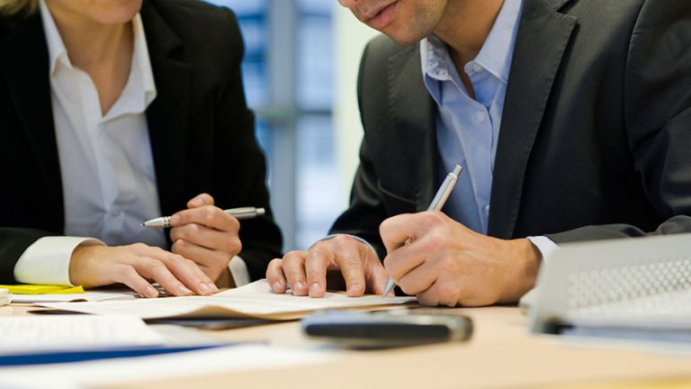 Pros & Cons Of Employee Leasing | Our Deer